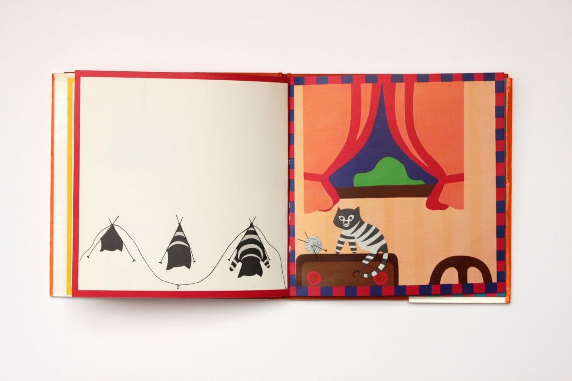 The Knitted Cat – Wordless Books